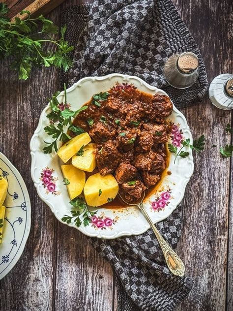 Ungarisches Gulasch Rezept Original Pörkölt