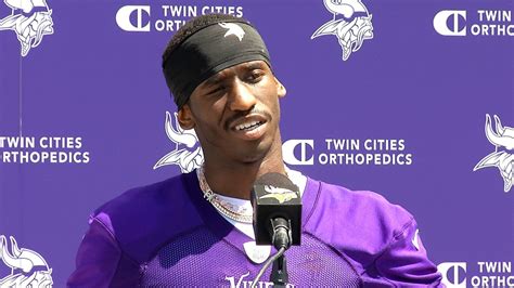 Vikings Wr Addison Impressed So Far Working With Rookie Qb Mccarthy