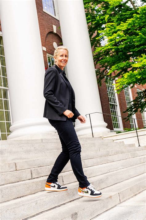 Khóa Học 4 Buổi Giá 12000 Usd Hút Sao Khắp Thế Giới Đời Sống Znewsvn