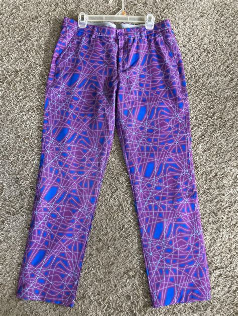 Dan Flashes Makes Pants Too Rithinkyoushouldleave