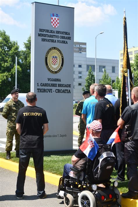 Vojarna Croatia Dobila Ime Po Legendarnim Tigrovima Morh