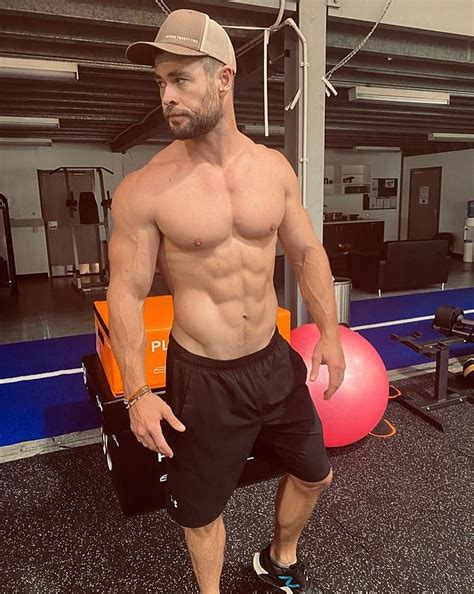 Chris Hemsworth Shows Off His Massive Biceps And Unique Arm Tattoo He