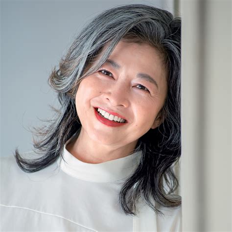 【石田えりさん・64歳】50歳をすぎてサーフィンデビュー！ハリのある毎日を送るための秘訣 美st Online
