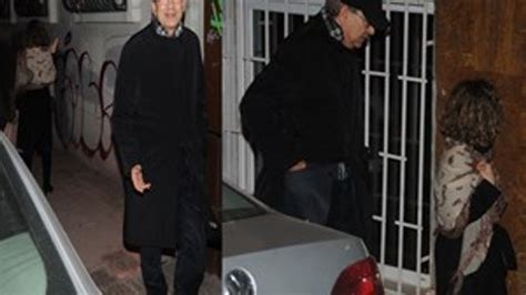 Orhan Pamuk Ve Sevgilisinin Muhabir Gerginliği