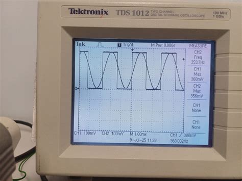 Solved Using Usb Ni 6363 For Hardware Re Triggerable Analog Trigger Signalapfi0 Ni Community
