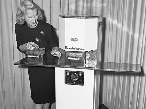Microwaves101 History Of The Microwave Oven
