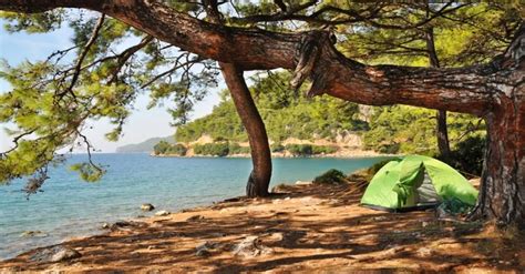 Gelibolu Kamp Alanları En İyi Denize Sıfır Ücretli Ve Ücretsiz