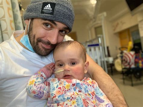 Cnns Andrew Kaczynski Running Boston Marathon For Team Beans And Memory Of 9 Month Old Daughter