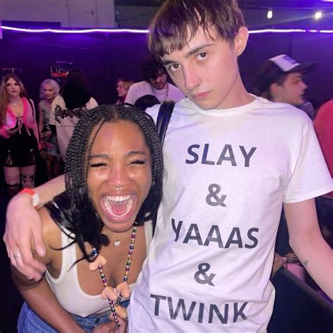 Slay And Yaaas And Twink Funny Poses Poses Really Funny Pictures