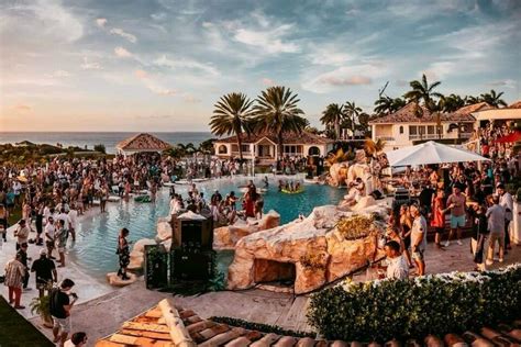 Groupe Adonis Hôtels Abc Salles