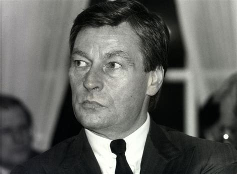 Alfred Herrhausen German Banker ~ Wiki And Bio With Photos Videos