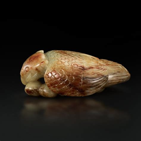 A Celadon And Russet Jade Bird And Peach Group 17th Century 十七世紀