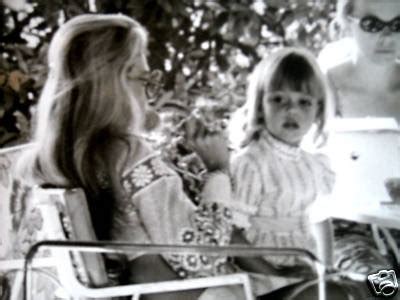 Dyan Cannon Joan Collins Natalie Wood Press Photo 113187322