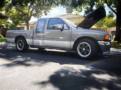 Ls1 57l V8 Swap 1989 Isuzu Spacecab Pickup Barn Finds