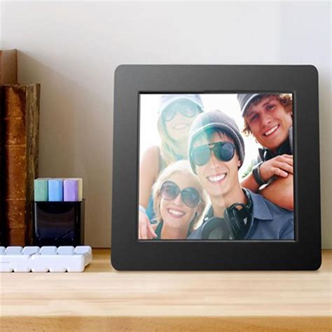 Porta Retratos Digital Aluratek Com Lcd De 8 Polegadas Slideshow E Entradas Usb E Sd Preto