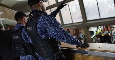 Defense Of Uniformed Man Accused Of Torturing Prisoner In Prison La