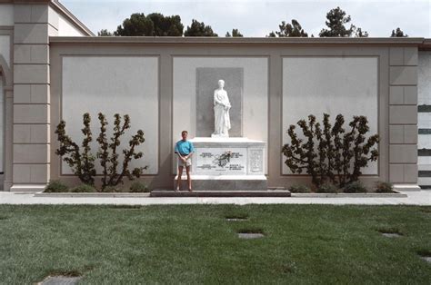 Liberace Grave Forest Lawn Burbank Images Alight Flickr