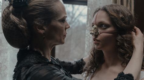 The Ugly Stepsister Trama Cast Horror Cenerentola Amica