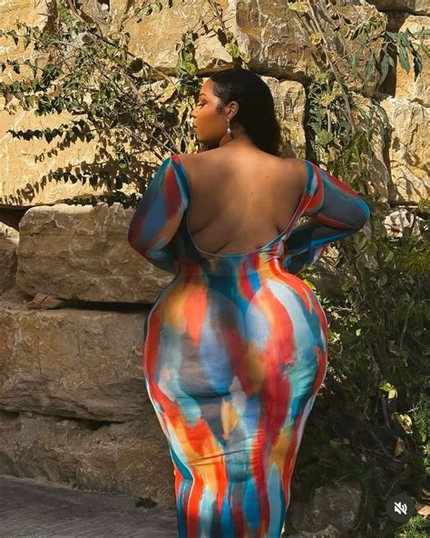 500 Marie Assi Ideas To Save Today Curvy Woman Beautiful Curvy Women Curvy Women Fashion And