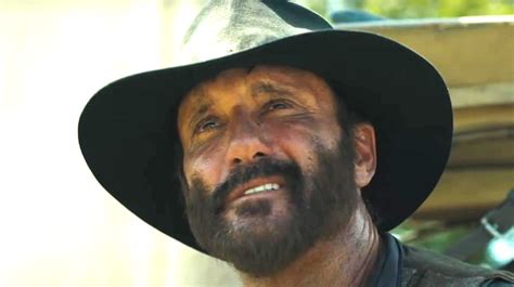 Why James Dutton From Yellowstone Prequel 1883 Looks So Familiar