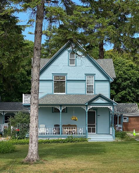 Inktober — Leslie Stroz Art