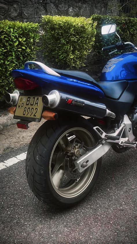 🇱🇰🇯🇵 Hornet Kalawata Alith Samagikaya 😮‍💨💙💯japanbike Waira Tiktok