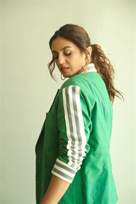 Huma Qureshi Photoshoot Retouch Behance