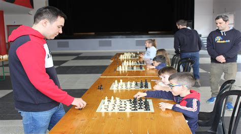 Daniel Forcén Exhibe Su Talento Y Pasión Por El Ajedrez En Tardienta Desdemonegros