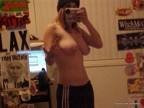 Amateur Teen Selfies 3 18 Selfshot Mirror00084ポルノ写真 Eporner