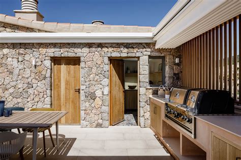 Holiday Home Mitchell Rose