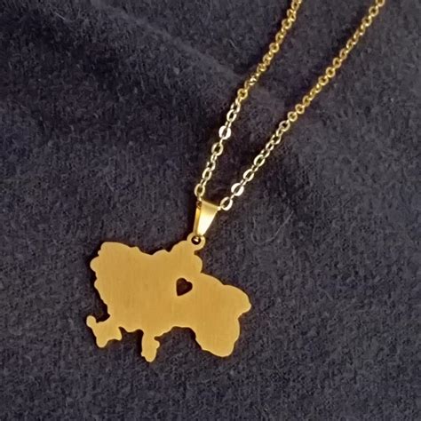 Кольє мапа україни — ціна 220 грн у каталозі Кольє і намиста Купити аксесуари за доступною ціною