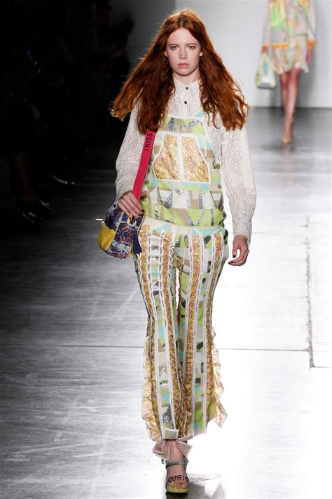 Custo Barcelona Spring 2016 Ready-to-Wear Fashion Show | Прет-а-порте ...