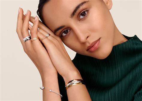 Laurence Graff Signature Diamond Jewelry Collection Graff