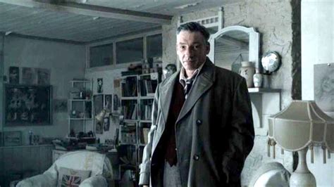 Pictures Of Simon Armstrong