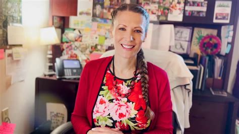 Sarah Combs Helping Rebuild University Area In Tampa