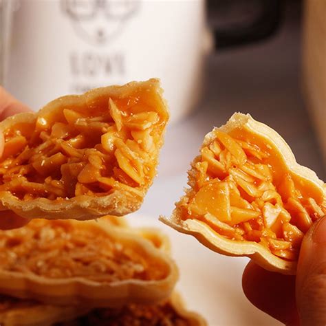 60 Packs Of Small Leaf Crisps Boat Crisps One Leaf Crisps Nuts