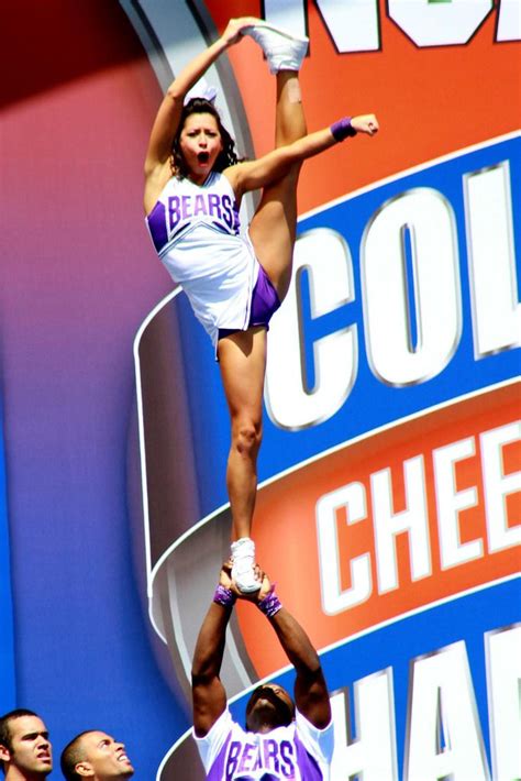 Cheer Stunts Cheer Stunts Cheerleading Stunts