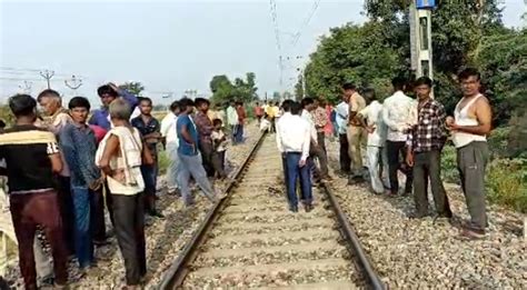 फर्रुखाबादः ट्रेन से कटकर तीन बालकों की मौत कब रेलवे ट्रैक पर पहुंचे