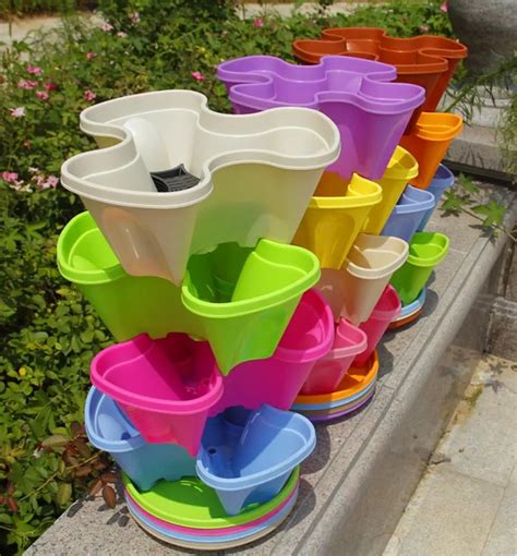 Hydroponics Wholesale Plastic Stackable Vertical Tower Garden Pots For