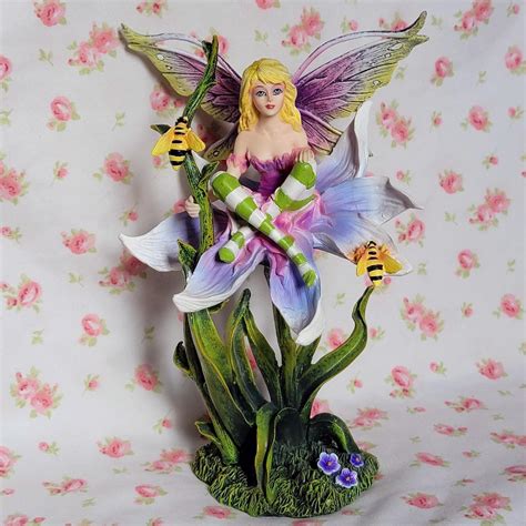 Fairy Pixie Figurine Statue 🌿 🧚🏼‍♀️ Detachable Wings Depop