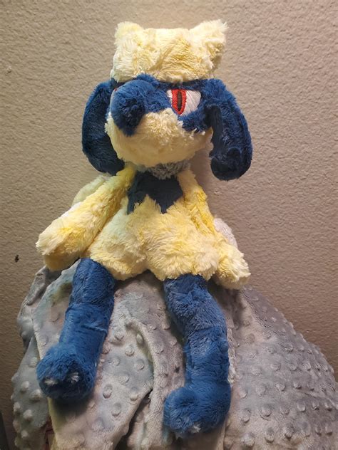 I Made A Shiny Riolu Hand Sewn And Hand Embroidered R Pokeplush