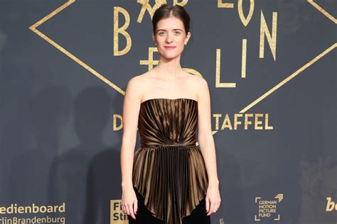 Babylon Berlin Star Liv Lisa Fries Schauspielern Bis Es Weh Tut