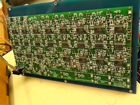 Nonlinearcircuits 42hp Cv Controlled Matrix Mixer