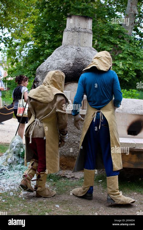 Spectacles Glasses Eyeglasses Fire Conflagration Melting Workers