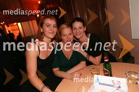 Mediaspeed Bajaga I Instruktori Ter Manouche Tradicionalni Božični Koncert