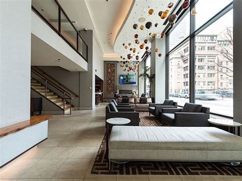 Hotel Felix Chicago Boutique Hotel In River North