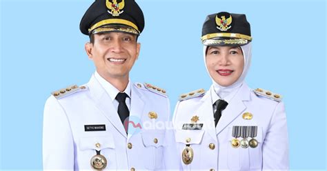 Presiden Prabowo Soebianto Resmi Lantik Setyo Wahono Nurul Azizah Jadi Bupati Dan Wakil Bupati