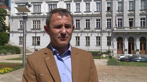 Ministar Glamočić Ako Su Poljoprivredne škole Prazne Odgovaraće