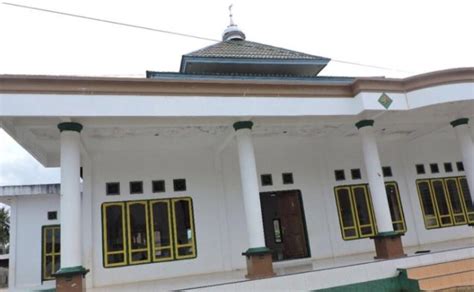 Tempat Ibadah Di Kawasan Terpencil Halmahera Selatan Sudah Kokoh