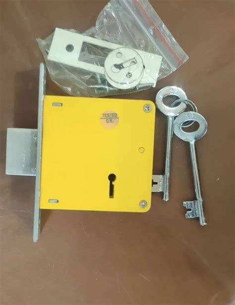 Dorset 6 Lever Dead Lock At ₹ 220 Piece Chennai Id 2853085306130